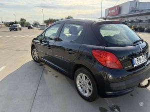 Black Peugeot 207 2009 in Vilnius, with an engine capacity of 1.56 L and mileage of 270 thousand km for 997 €, photo 8 on AUTOMOTO.COM.LV