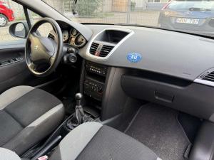 Black Peugeot 207 2009 in Vilnius, with an engine capacity of 1.56 L and mileage of 270 thousand km for 997 €, photo 15 on AUTOMOTO.COM.LV