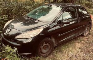 Melns Peugeot 207 2009 Ogre, ar dzinēja tilpumu 1.60 L un nobraukumu 350 tūkst. km par 850 €, foto  vietnē AUTOMOTO.COM.LV
