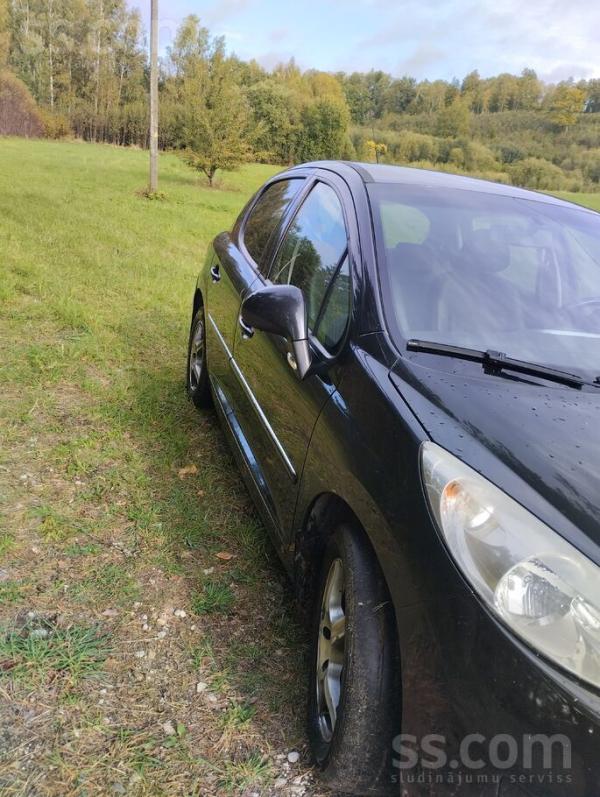 Melns Peugeot 207 2011 Talsi, ar dzinēja tilpumu 1.40 L un nobraukumu 149 tūkst. km par 1300 €, foto 3 vietnē AUTOMOTO.COM.LV