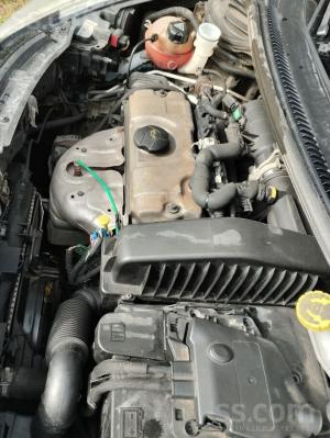 Black Peugeot 207 2011 in Talsi, with an engine capacity of 1.40 L and mileage of 149 thousand km for 1300 €, photo 10 on AUTOMOTO.COM.LV