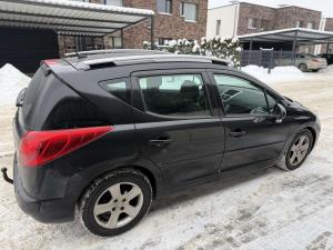 Black Peugeot 207 2007 in Vilnius, with an engine capacity of 1.56 L and mileage of 272 thousand km for 1200 €, photo 3 on AUTOMOTO.COM.LV