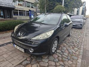 Melns Peugeot 207 2007 Rīga, ar dzinēja tilpumu 1.60 L un nobraukumu 200 tūkst. km par 1000 €, foto  vietnē AUTOMOTO.COM.LV