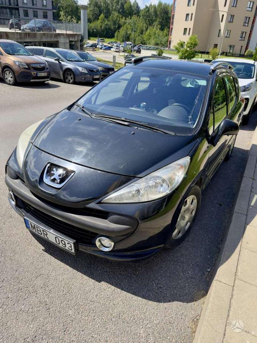 Melns Peugeot 207 2008 Viļņa, ar dzinēja tilpumu 1.60 L un nobraukumu 256 tūkst. km par 850 €, foto 1 vietnē AUTOMOTO.COM.LV