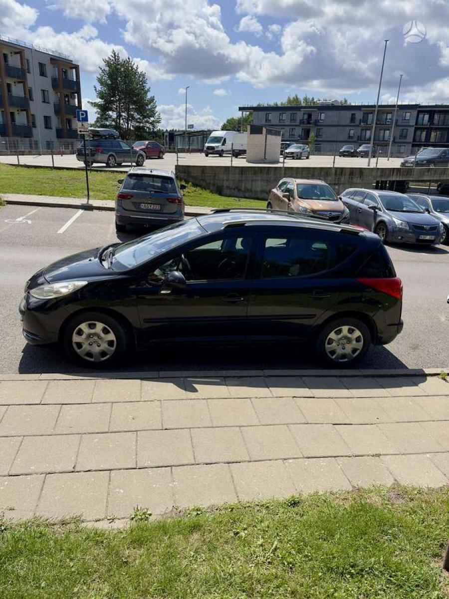 Melns Peugeot 207 2008 Viļņa, ar dzinēja tilpumu 1.60 L un nobraukumu 256 tūkst. km par 850 €, foto 3 vietnē AUTOMOTO.COM.LV