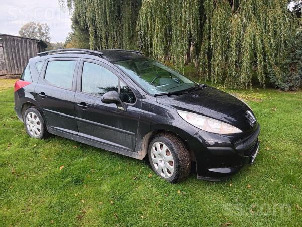 Black Peugeot 207 2008 in Kuldiga, with an engine capacity of 1.60 L and mileage of 410 thousand km for 1200 €, photo 8 on AUTOMOTO.COM.LV
