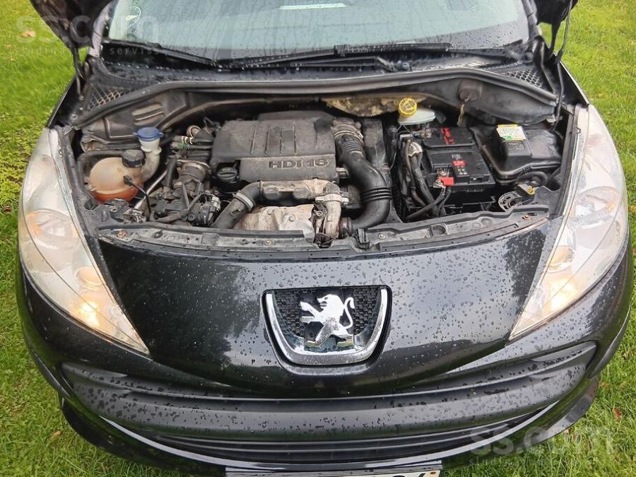 Black Peugeot 207 2008 in Kuldiga, with an engine capacity of 1.60 L and mileage of 410 thousand km for 1200 €, photo 9 on AUTOMOTO.COM.LV