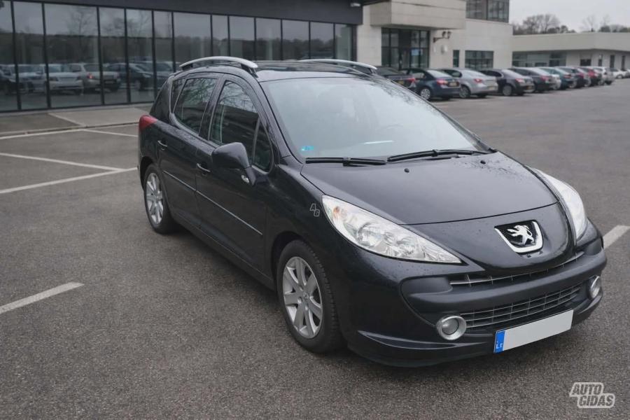 Melns Peugeot 207 2009 Kauņa, ar dzinēja tilpumu 1.60 L un nobraukumu 245 tūkst. km par 1400 €, foto 2 vietnē AUTOMOTO.COM.LV