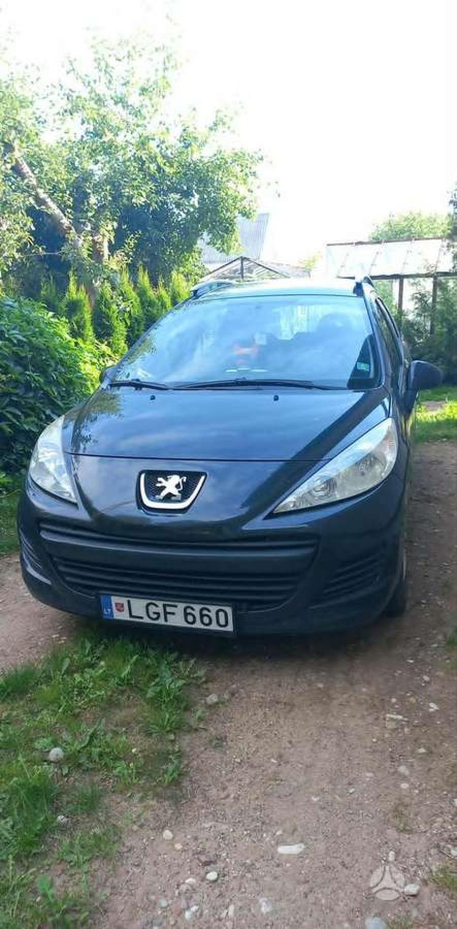 Melns Peugeot 207 2010 Klaipėda, ar dzinēja tilpumu 1.40 L un nobraukumu 33 tūkst. km par 850 €, foto 9 vietnē AUTOMOTO.COM.LV