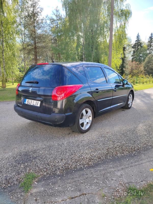 Melns Peugeot 207 2012 Paide, ar dzinēja tilpumu 1.60 L un nobraukumu 280 tūkst. km par 3500 €, foto 5 vietnē AUTOMOTO.COM.LV