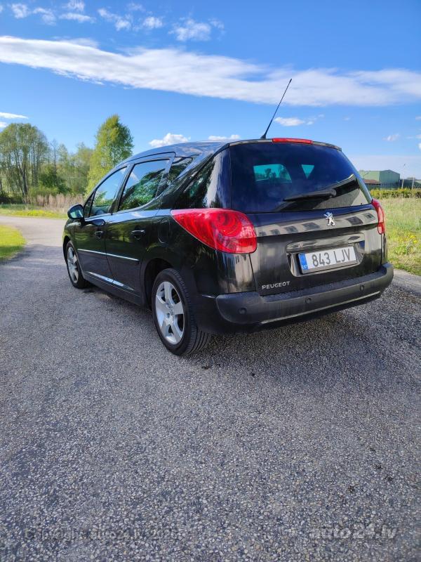 Melns Peugeot 207 2012 Paide, ar dzinēja tilpumu 1.60 L un nobraukumu 280 tūkst. km par 3500 €, foto 7 vietnē AUTOMOTO.COM.LV