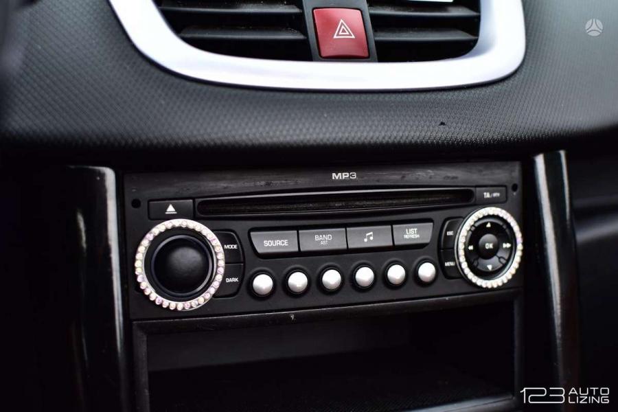 Zils Peugeot 207 2007 Kretinga, ar dzinēja tilpumu 1.60 L un nobraukumu 211 tūkst. km par 3450 €, foto 19 vietnē AUTOMOTO.COM.LV