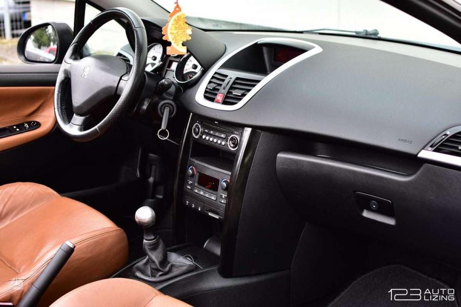 Zils Peugeot 207 2007 Kretinga, ar dzinēja tilpumu 1.60 L un nobraukumu 211 tūkst. km par 3450 €, foto 26 vietnē AUTOMOTO.COM.LV
