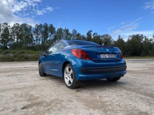 Blue Peugeot 207 2008 in Riga, with an engine capacity of 1.60 L and mileage of 184 thousand km for 2500 €, photo 5 on AUTOMOTO.COM.LV