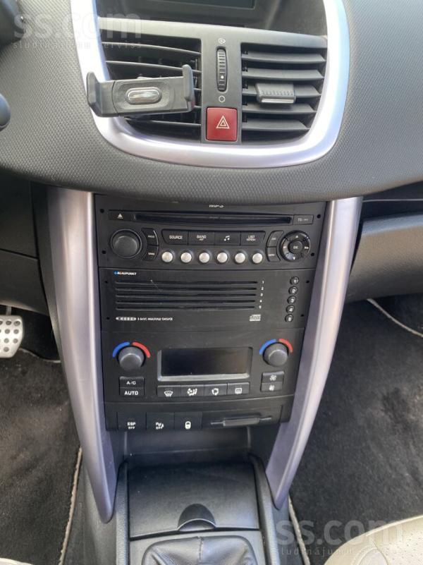 Zils Peugeot 207 2008 Rīga, ar dzinēja tilpumu 1.60 L un nobraukumu 184 tūkst. km par 2500 €, foto 10 vietnē AUTOMOTO.COM.LV