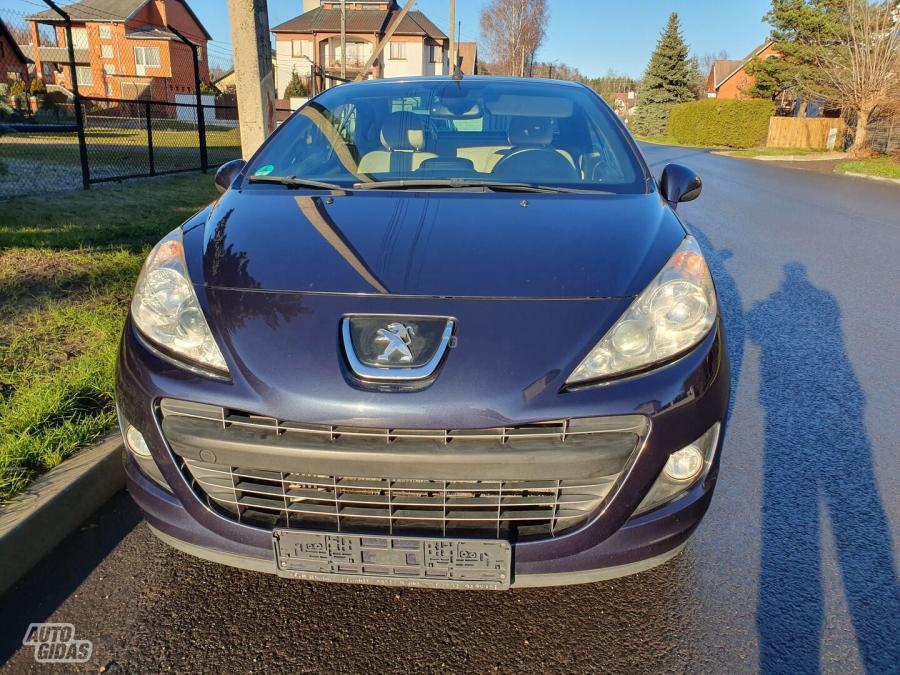 Blue Peugeot 207 2012 in Panevezys, with an engine capacity of 1.60 L and mileage of 140 thousand km for 3900 €, photo 1 on AUTOMOTO.COM.LV