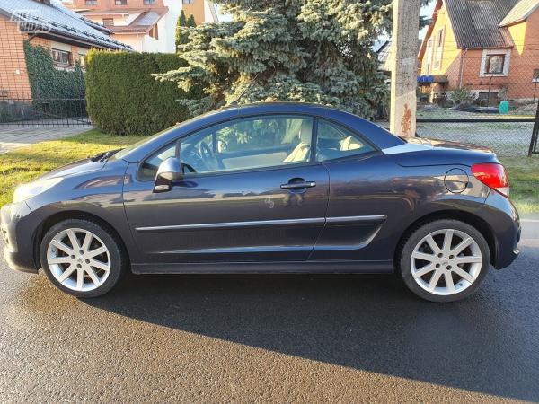 Zils Peugeot 207 2012 Panevēža, ar dzinēja tilpumu 1.60 L un nobraukumu 140 tūkst. km par 3900 €, foto 7 vietnē AUTOMOTO.COM.LV