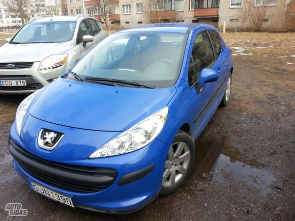 Blue Peugeot 207 2006 in Vilnius, with an engine capacity of 1.40 L and mileage of 245 thousand km for 1200 €, photo 1 on AUTOMOTO.COM.LV