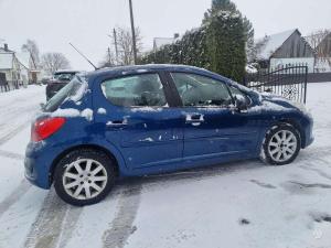 Zils Peugeot 207 2007 Vilkaviškis, ar dzinēja tilpumu 1.60 L un nobraukumu 144 tūkst. km par 1250 €, foto 2 vietnē AUTOMOTO.COM.LV