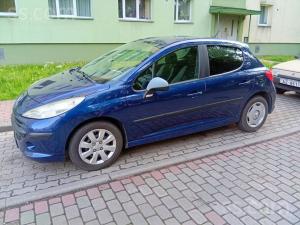 Zils Peugeot 207 2007 Rīga, ar dzinēja tilpumu 1.40 L un nobraukumu 284 tūkst. km par 1300 €, foto 3 vietnē AUTOMOTO.COM.LV