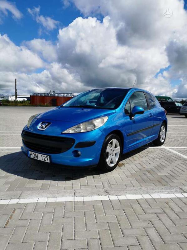 Zils Peugeot 207 2007 Šauļi, ar dzinēja tilpumu 1.40 L un nobraukumu 231 tūkst. km par 1600 €, foto 1 vietnē AUTOMOTO.COM.LV