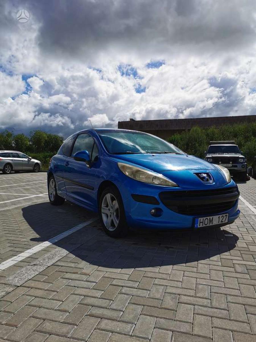 Blue Peugeot 207 2007 in Siauliai, with an engine capacity of 1.40 L and mileage of 231 thousand km for 1600 €, photo 3 on AUTOMOTO.COM.LV