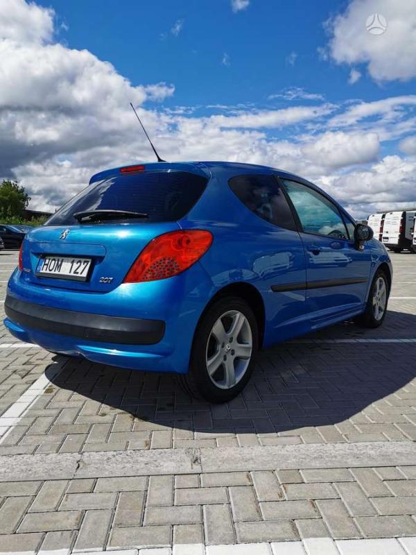 Zils Peugeot 207 2007 Šauļi, ar dzinēja tilpumu 1.40 L un nobraukumu 231 tūkst. km par 1600 €, foto 3 vietnē AUTOMOTO.COM.LV