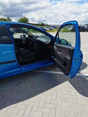 Blue Peugeot 207 2007 in Siauliai, with an engine capacity of 1.40 L and mileage of 231 thousand km for 1600 €, photo 7 on AUTOMOTO.COM.LV