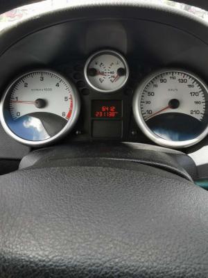Blue Peugeot 207 2007 in Siauliai, with an engine capacity of 1.40 L and mileage of 231 thousand km for 1600 €, photo 12 on AUTOMOTO.COM.LV