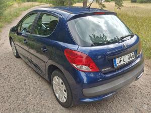 Blue Peugeot 207 2009 in Vilnius, with an engine capacity of 1.40 L and mileage of 168 thousand km for 1750 €, photo 4 on AUTOMOTO.COM.LV