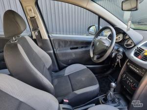 Blue Peugeot 207 2009 in Kaunas, with an engine capacity of 1.40 L and mileage of 270 thousand km for 1100 €, photo 6 on AUTOMOTO.COM.LV