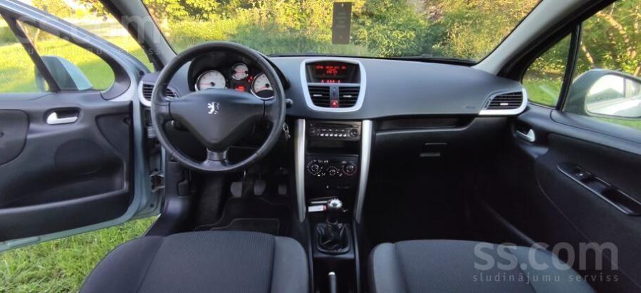 Blue Peugeot 207 2011 in Jekabpils, with an engine capacity of 1.40 L and mileage of 98 thousand km for 1550 €, photo 13 on AUTOMOTO.COM.LV