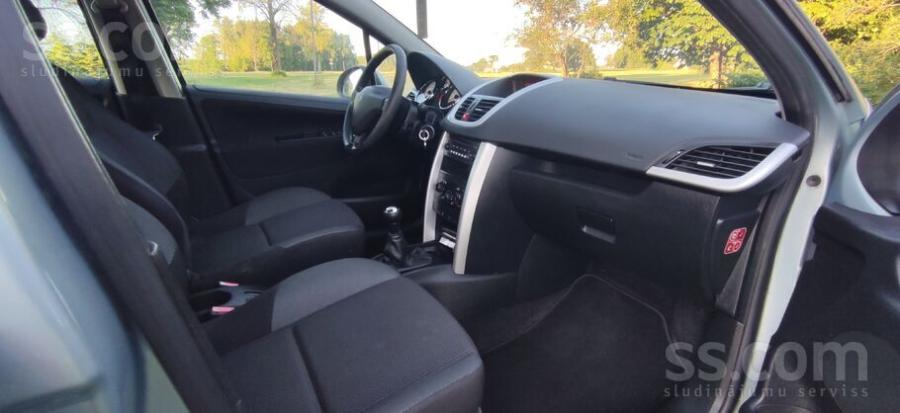 Blue Peugeot 207 2011 in Jekabpils, with an engine capacity of 1.40 L and mileage of 98 thousand km for 1550 €, photo 16 on AUTOMOTO.COM.LV