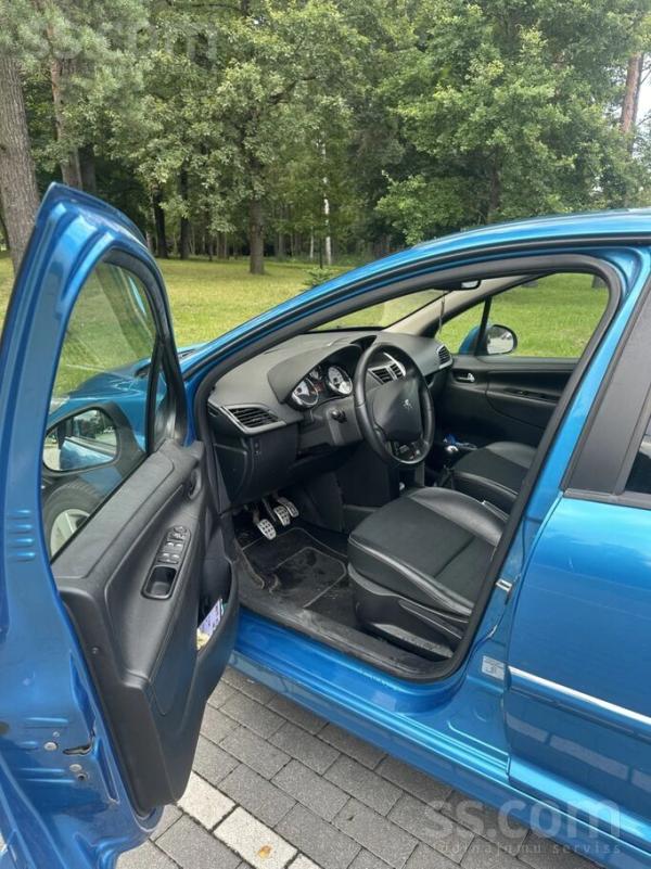 Zils Peugeot 207 2012 Rīga, ar dzinēja tilpumu 1.60 L un nobraukumu 157 tūkst. km par 2900 €, foto 8 vietnē AUTOMOTO.COM.LV