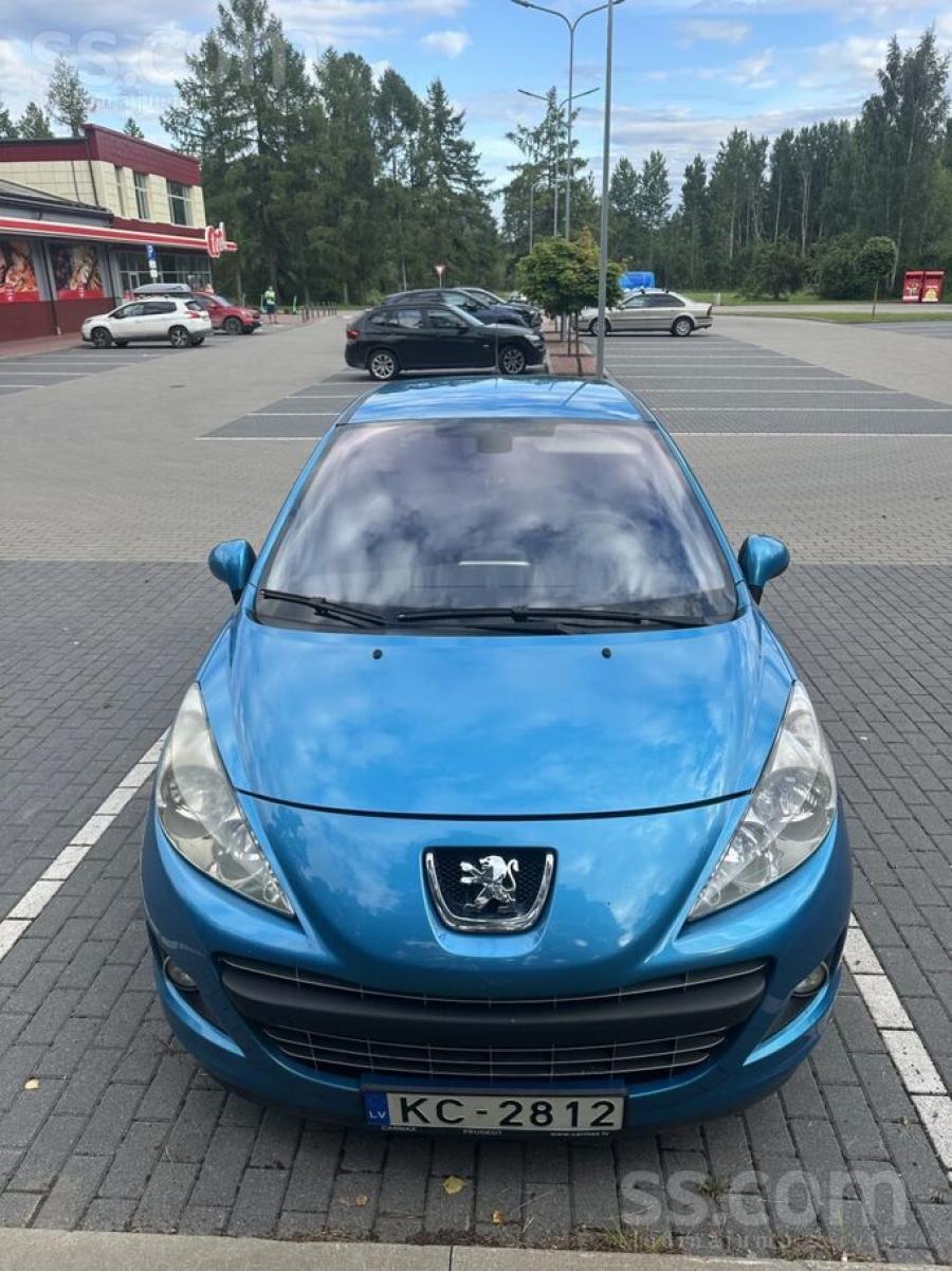 Blue Peugeot 207 2012 in Riga, with an engine capacity of 1.60 L and mileage of 157 thousand km for 2900 €, photo 12 on AUTOMOTO.COM.LV