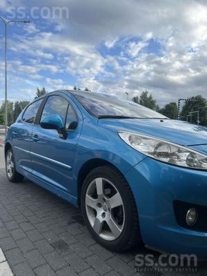 Blue Peugeot 207 2012 in Riga, with an engine capacity of 1.60 L and mileage of 157 thousand km for 2900 €, photo  on AUTOMOTO.COM.LV