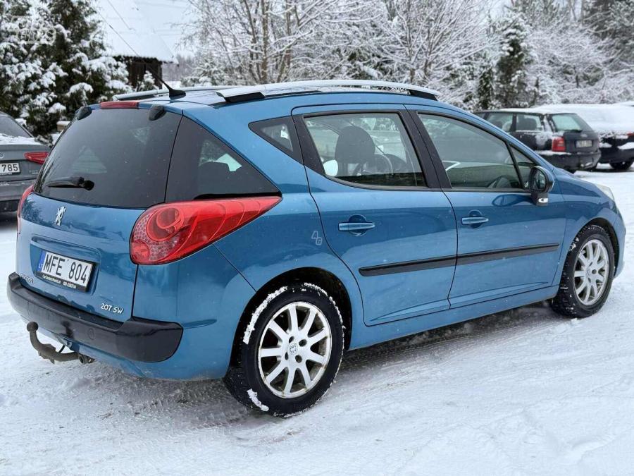 Blue Peugeot 207 2008 in Silute, with an engine capacity of 1.40 L and mileage of 300 thousand km for 850 €, photo 5 on AUTOMOTO.COM.LV