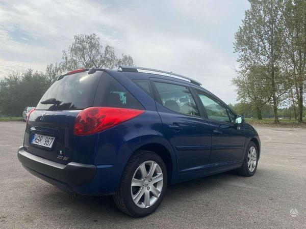 Blue Peugeot 207 2009 in Panevezys, with an engine capacity of 1.60 L and mileage of 227 thousand km for 2000 €, photo 4 on AUTOMOTO.COM.LV