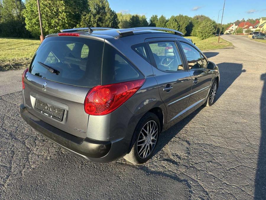 Blue Peugeot 207 2011 in Siauliai, with an engine capacity of 1.60 L and mileage of 260 thousand km for 3050 €, photo 6 on AUTOMOTO.COM.LV