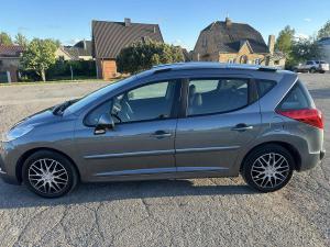 Blue Peugeot 207 2011 in Siauliai, with an engine capacity of 1.60 L and mileage of 260 thousand km for 3050 €, photo 9 on AUTOMOTO.COM.LV