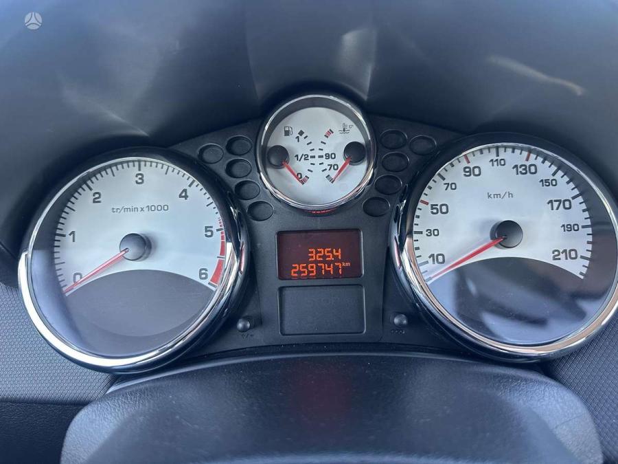 Blue Peugeot 207 2011 in Siauliai, with an engine capacity of 1.60 L and mileage of 260 thousand km for 3050 €, photo 20 on AUTOMOTO.COM.LV
