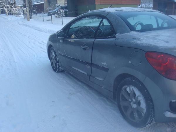 Peugeot 207 2007 in Kaunas, with an engine capacity of 1.60 L and mileage of 220 thousand km for 850 €, photo 4 on AUTOMOTO.COM.LV