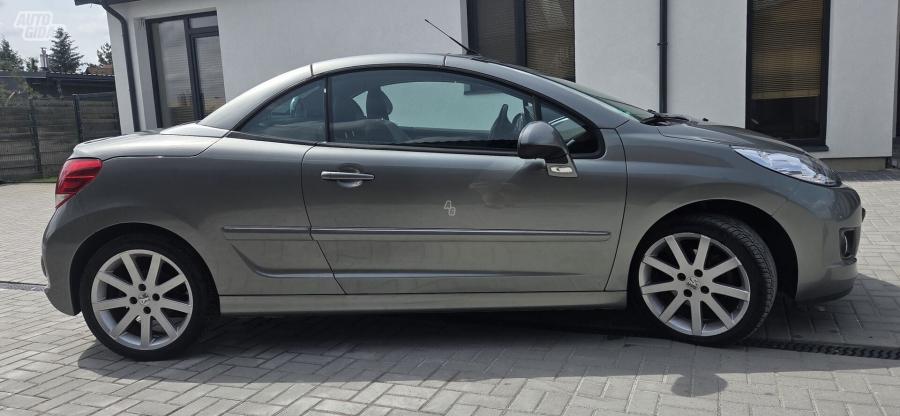 Peugeot 207 2010 Viļņa, ar dzinēja tilpumu 1.60 L un nobraukumu 138 tūkst. km par 2850 €, foto 19 vietnē AUTOMOTO.COM.LV