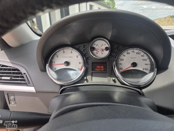 Peugeot 207 2010 Viļņa, ar dzinēja tilpumu 1.60 L un nobraukumu 138 tūkst. km par 2850 €, foto 10 vietnē AUTOMOTO.COM.LV