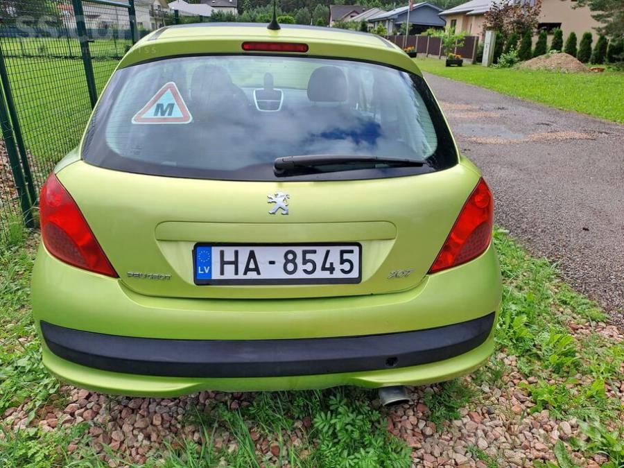 Zaļš Peugeot 207 2008 Rīga, ar dzinēja tilpumu 1.60 L un nobraukumu 134 tūkst. km par 1600 €, foto 4 vietnē AUTOMOTO.COM.LV