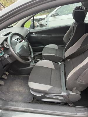 Zaļš Peugeot 207 2006 Raseiniai, ar dzinēja tilpumu 1.40 L un nobraukumu 106 tūkst. km par 1200 €, foto 8 vietnē AUTOMOTO.COM.LV