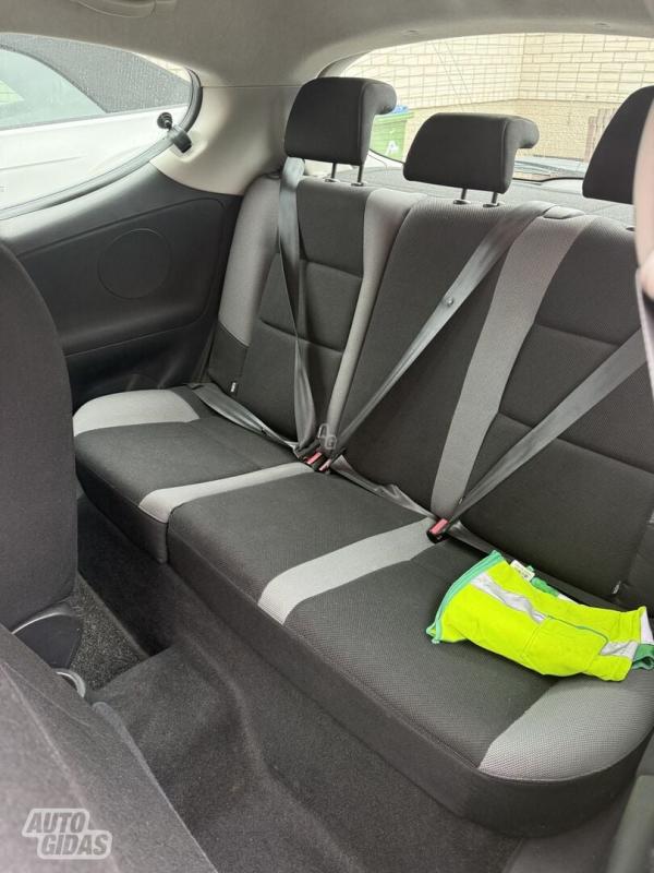 Zaļš Peugeot 207 2006 Raseiniai, ar dzinēja tilpumu 1.40 L un nobraukumu 106 tūkst. km par 1200 €, foto 9 vietnē AUTOMOTO.COM.LV