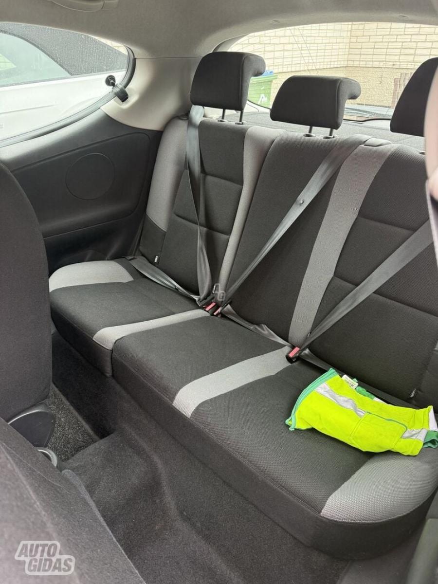 Zaļš Peugeot 207 2006 Raseiniai, ar dzinēja tilpumu 1.40 L un nobraukumu 106 tūkst. km par 1200 €, foto 10 vietnē AUTOMOTO.COM.LV