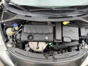 Zaļš Peugeot 207 2006 Raseiniai, ar dzinēja tilpumu 1.40 L un nobraukumu 106 tūkst. km par 1200 €, foto 13 vietnē AUTOMOTO.COM.LV