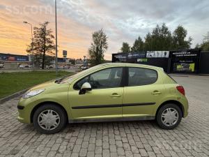 Green Peugeot 207 2006 in Riga, with an engine capacity of 1.40 L and mileage of 148 thousand km for 1100 €, photo 5 on AUTOMOTO.COM.LV